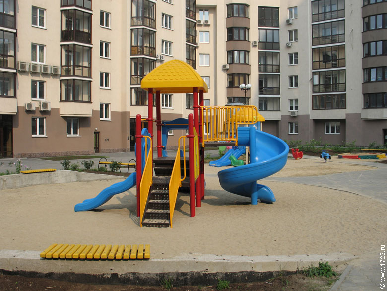 Дворовое пространство